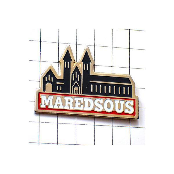 背景の１マスは５mmです。当店のピンバッジ はヴィンテージのレアな限定ピンバッジ です。それぞれのピンズの裏側の針には、新品の留め具をセットしてお送りします。新品の留め具代はピンズの商品代に含まれております。