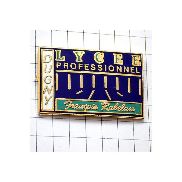 背景の１マスは５mmです。当店のピンバッジ はヴィンテージのレアな限定ピンバッジ です。それぞれのピンズの裏側の針には、新品の留め具をセットしてお送りします。新品の留め具代はピンズの商品代に含まれております。