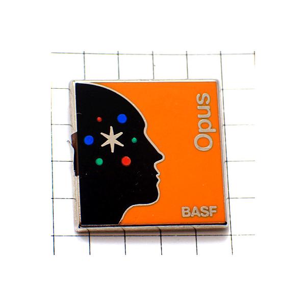 背景の１マスは５mmです。当店のピンバッジ はヴィンテージのレアな限定ピンバッジ です。それぞれのピンズの裏側の針には、新品の留め具をセットしてお送りします。新品の留め具代はピンズの商品代に含まれております。