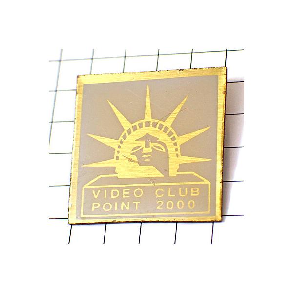 背景の１マスは５mmです。当店のピンバッジ はヴィンテージのレアな限定ピンバッジ です。それぞれのピンズの裏側の針には、新品の留め具をセットしてお送りします。新品の留め具代はピンズの商品代に含まれております。