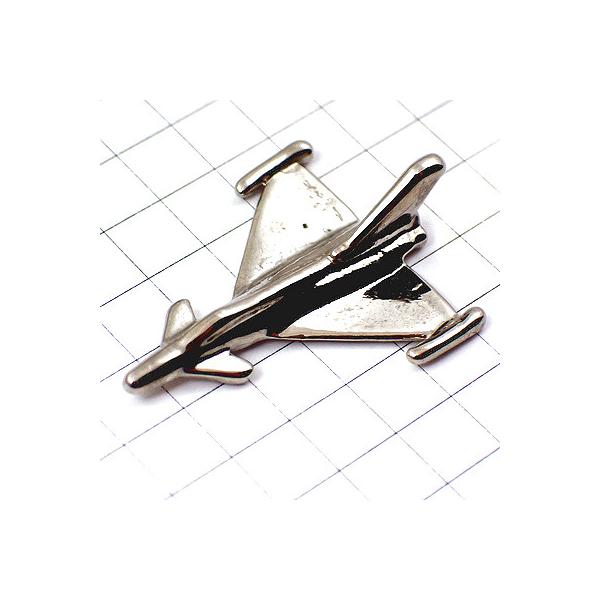 背景の１マスは５mmです。当店のピンバッジ はヴィンテージのレアな限定ピンバッジ です。それぞれのピンズの裏側の針には、新品の留め具をセットしてお送りします。新品の留め具代はピンズの商品代に含まれております。