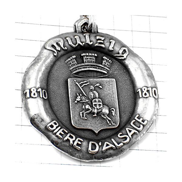 背景の１マスは５mmです。当店のキーホルダー はヴィンテージのレアな限定キーホルダー です。