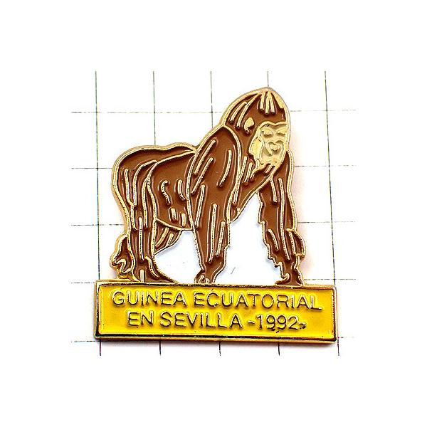 背景の１マスは５mmです。当店のピンバッジ はヴィンテージのレアな限定ピンバッジ です。それぞれのピンズの裏側の針には、新品の留め具をセットしてお送りします。新品の留め具代はピンズの商品代に含まれております。