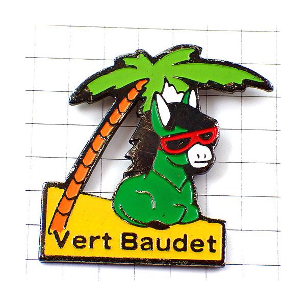 背景の１マスは５mmです。当店のピンバッジ はヴィンテージのレアな限定ピンバッジ です。それぞれのピンズの裏側の針には、新品の留め具をセットしてお送りします。新品の留め具代はピンズの商品代に含まれております。