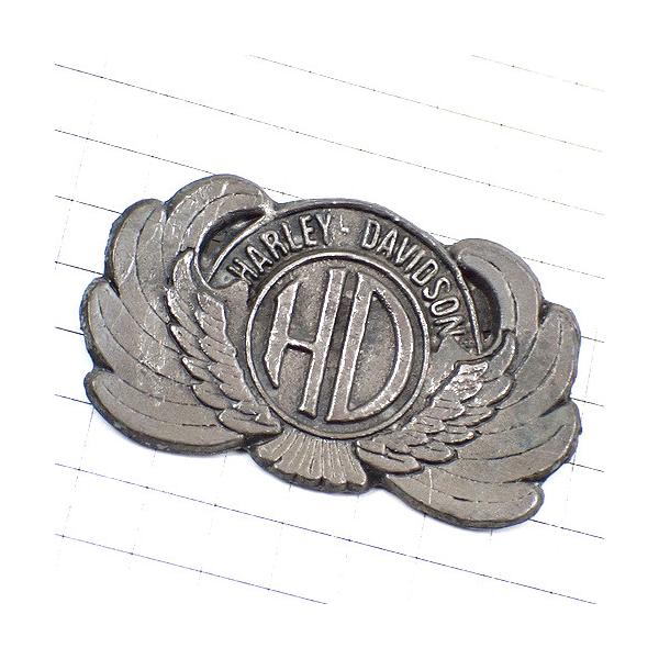 背景の１マスは５mmです。当店のピンバッジ はヴィンテージのレアな限定ピンバッジ です。それぞれのピンズの裏側の針には、新品の留め具をセットしてお送りします。新品の留め具代はピンズの商品代に含まれております。