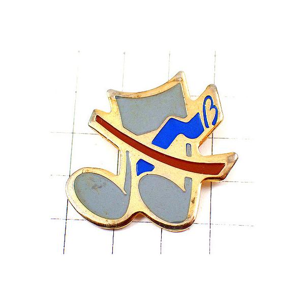 背景の１マスは５mmです。当店のピンバッジ はヴィンテージのレアな限定ピンバッジ です。それぞれのピンズの裏側の針には、新品の留め具をセットしてお送りします。新品の留め具代はピンズの商品代に含まれております。