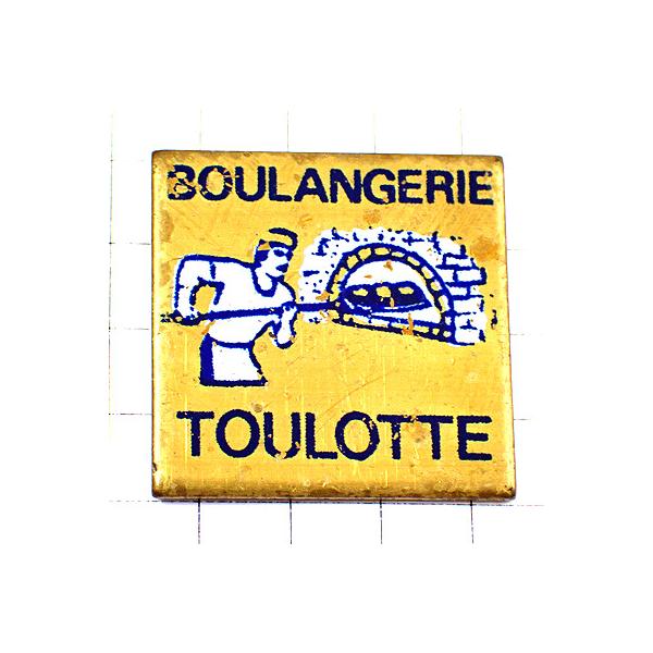 背景の１マスは５mmです。当店のピンバッジ はヴィンテージのレアな限定ピンバッジ です。それぞれのピンズの裏側の針には、新品の留め具をセットしてお送りします。新品の留め具代はピンズの商品代に含まれております。