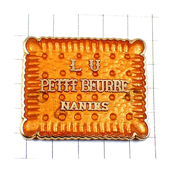 背景の１マスは５mmです。当店のピンバッジ はヴィンテージのレアな限定ピンバッジ です。それぞれのピンズの裏側の針には、新品の留め具をセットしてお送りします。新品の留め具代はピンズの商品代に含まれております。