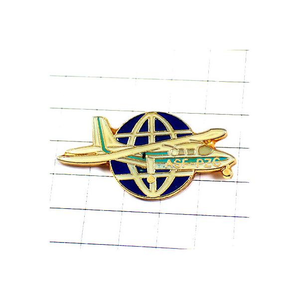 背景の１マスは５mmです。当店のピンバッジ はヴィンテージのレアな限定ピンバッジ です。それぞれのピンズの裏側の針には、新品の留め具をセットしてお送りします。新品の留め具代はピンズの商品代に含まれております。