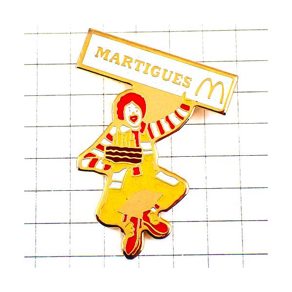 背景の１マスは５mmです。当店のピンバッジ はヴィンテージのレアな限定ピンバッジ です。それぞれのピンズの裏側の針には、新品の留め具をセットしてお送りします。新品の留め具代はピンズの商品代に含まれております。