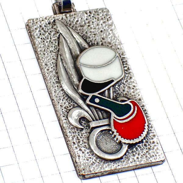 背景の１マスは５mmです。当店のキーホルダー はヴィンテージのレアな限定キーホルダー です。