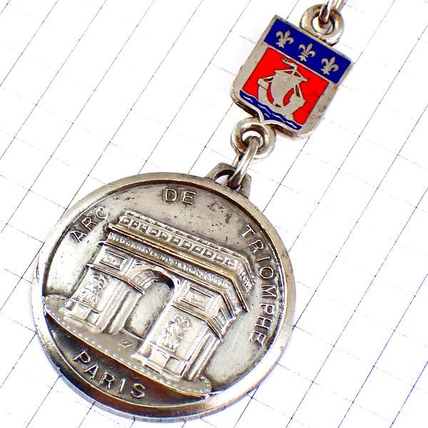 背景の１マスは５mmです。当店のキーホルダー はヴィンテージのレアな限定キーホルダー です。