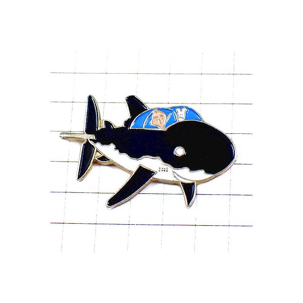 背景の１マスは５mmです。当店のピンバッジ はヴィンテージのレアな限定ピンバッジ です。それぞれのピンズの裏側の針には、新品の留め具をセットしてお送りします。新品の留め具代はピンズの商品代に含まれております。