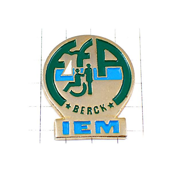 背景の１マスは５mmです。当店のピンバッジ はヴィンテージのレアな限定ピンバッジ です。それぞれのピンズの裏側の針には、新品の留め具をセットしてお送りします。新品の留め具代はピンズの商品代に含まれております。