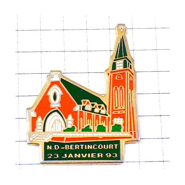 背景の１マスは５mmです。当店のピンバッジ はヴィンテージのレアな限定ピンバッジ です。それぞれのピンズの裏側の針には、新品の留め具をセットしてお送りします。新品の留め具代はピンズの商品代に含まれております。