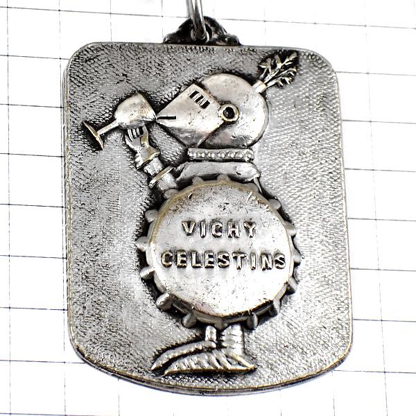 背景の１マスは５mmです。当店のキーホルダー はヴィンテージのレアな限定キーホルダー です。