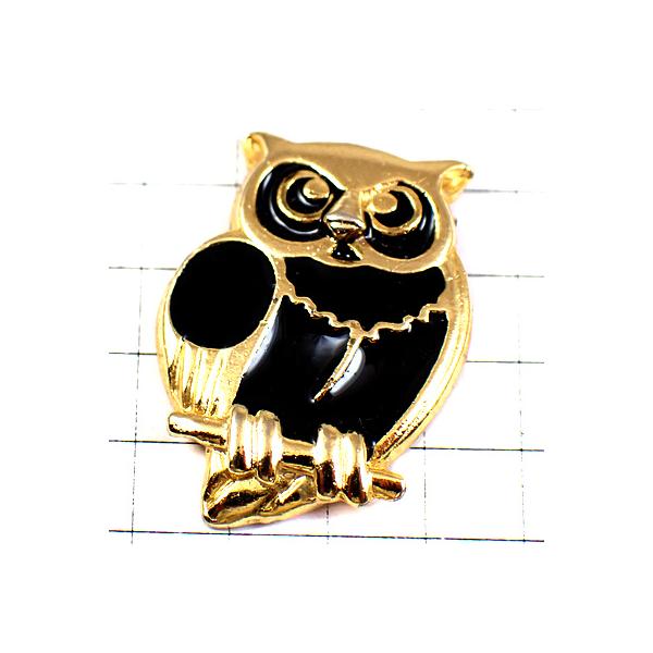 背景の１マスは５mmです。当店のピンバッジ はヴィンテージのレアな限定ピンバッジ です。それぞれのピンズの裏側の針には、新品の留め具をセットしてお送りします。新品の留め具代はピンズの商品代に含まれております。