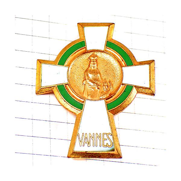 背景の１マスは５mmです。当店のブローチはヴィンテージのレアな限定ブローチです。