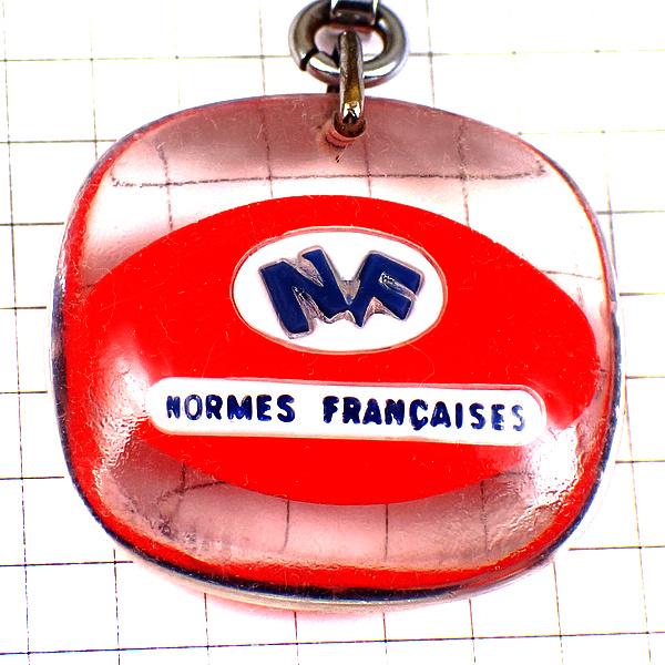 背景の１マスは５mmです。当店のキーホルダー はヴィンテージのレアな限定キーホルダー です。