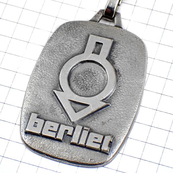 背景の１マスは５mmです。当店のキーホルダー はヴィンテージのレアな限定キーホルダー です。