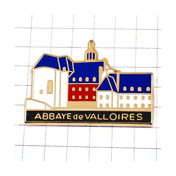 背景の１マスは５mmです。当店のピンバッジ はヴィンテージのレアな限定ピンバッジ です。それぞれのピンズの裏側の針には、新品の留め具をセットしてお送りします。新品の留め具代はピンズの商品代に含まれております。