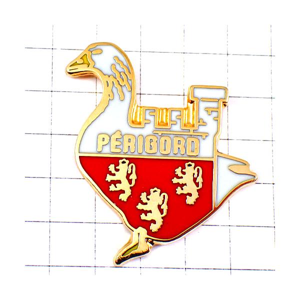 背景の１マスは５mmです。当店のピンバッジ はヴィンテージのレアな限定ピンバッジ です。それぞれのピンズの裏側の針には、新品の留め具をセットしてお送りします。新品の留め具代はピンズの商品代に含まれております。