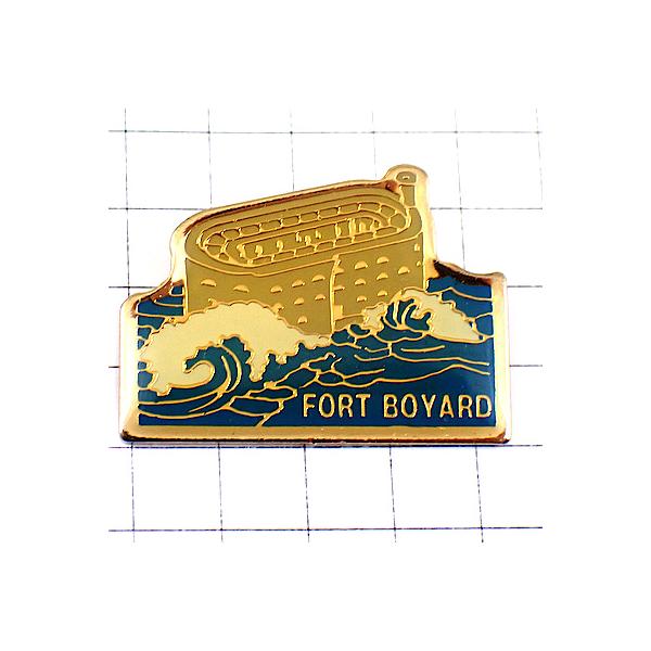 背景の１マスは５mmです。当店のピンバッジ はヴィンテージのレアな限定ピンバッジ です。それぞれのピンズの裏側の針には、新品の留め具をセットしてお送りします。新品の留め具代はピンズの商品代に含まれております。