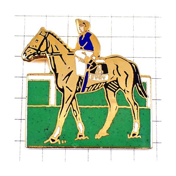 背景の１マスは５mmです。当店のピンバッジ はヴィンテージのレアな限定ピンバッジ です。それぞれのピンズの裏側の針には、新品の留め具をセットしてお送りします。新品の留め具代はピンズの商品代に含まれております。