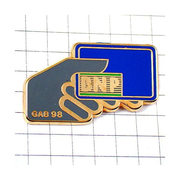 背景の１マスは５mmです。当店のピンバッジ はヴィンテージのレアな限定ピンバッジ です。それぞれのピンズの裏側の針には、新品の留め具をセットしてお送りします。新品の留め具代はピンズの商品代に含まれております。