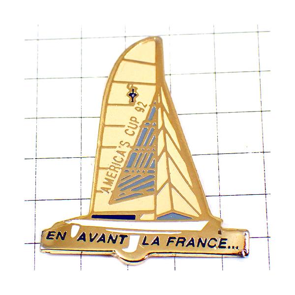 背景の１マスは５mmです。当店のピンバッジ はヴィンテージのレアな限定ピンバッジ です。それぞれのピンズの裏側の針には、新品の留め具をセットしてお送りします。新品の留め具代はピンズの商品代に含まれております。