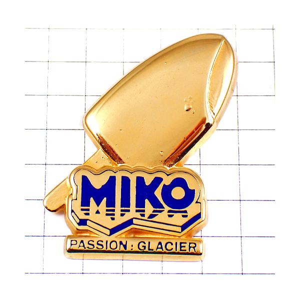 背景の１マスは５mmです。当店のピンバッジ はヴィンテージのレアな限定ピンバッジ です。それぞれのピンズの裏側の針には、新品の留め具をセットしてお送りします。新品の留め具代はピンズの商品代に含まれております。