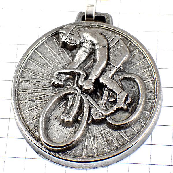 背景の１マスは５mmです。当店のキーホルダー はヴィンテージのレアな限定キーホルダー です。