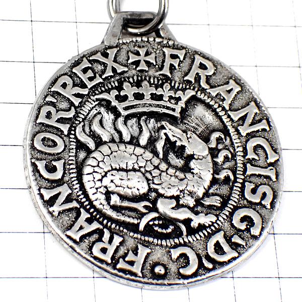 背景の１マスは５mmです。当店のキーホルダー はヴィンテージのレアな限定キーホルダー です。