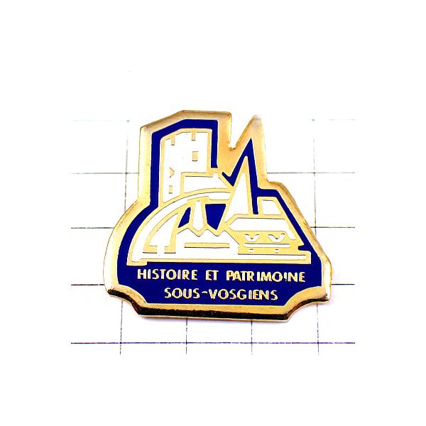 背景の１マスは５mmです。当店のピンバッジ はヴィンテージのレアな限定ピンバッジ です。それぞれのピンズの裏側の針には、新品の留め具をセットしてお送りします。新品の留め具代はピンズの商品代に含まれております。