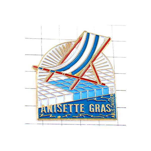 背景の１マスは５mmです。当店のピンバッジ はヴィンテージのレアな限定ピンバッジ です。それぞれのピンズの裏側の針には、新品の留め具をセットしてお送りします。新品の留め具代はピンズの商品代に含まれております。