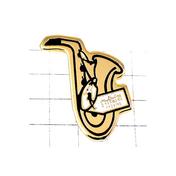 背景の１マスは５mmです。当店のピンバッジ はヴィンテージのレアな限定ピンバッジ です。それぞれのピンズの裏側の針には、新品の留め具をセットしてお送りします。新品の留め具代はピンズの商品代に含まれております。