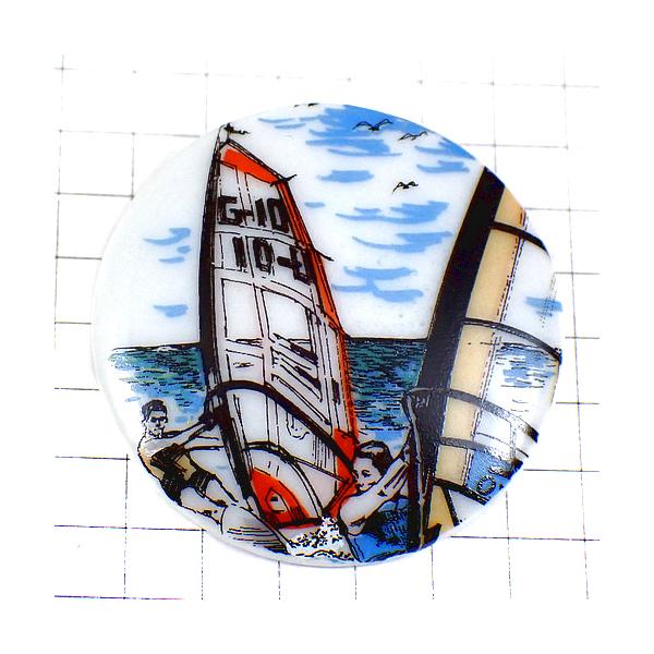 背景の１マスは５mmです。当店のピンバッジ はヴィンテージのレアな限定ピンバッジ です。それぞれのピンズの裏側の針には、新品の留め具をセットしてお送りします。新品の留め具代はピンズの商品代に含まれております。