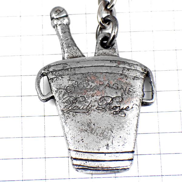 背景の１マスは５mmです。当店のキーホルダー はヴィンテージのレアな限定キーホルダー です。