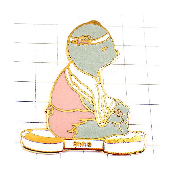 背景の１マスは５mmです。当店のピンバッジ はヴィンテージのレアな限定ピンバッジ です。それぞれのピンズの裏側の針には、新品の留め具をセットしてお送りします。新品の留め具代はピンズの商品代に含まれております。