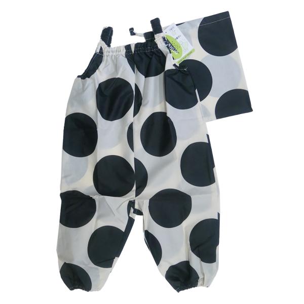 かわいらしいベビー衣料や子ども向けの雑貨、お役立ちグッズなどで人気のあるユアーズアーミーワールド。子どもたちが笑顔で喜んで袖を通すような、おしゃれで素敵なデザインをお楽しみください。撥水性のあるポリエステルで縫製された小さなお子さま向けのプ...