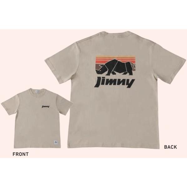 スズキ純正ノベルティとして発売のジムニー半袖Tシャツです。ベースカラーはアース系のサンドベージュ。フロントは胸元に控えめな「JIMNY」ロゴですが背中側にはイメージアニマルである「サイ」に「JIMNY」ロゴ。そしてアウトドアっぽいオレンジか...