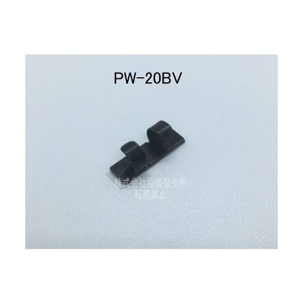 稲葉製作所のピタックステッカー。鋼板に黒色クロメートメッキを施した実用的な粘着式留金具です。裏面に使用のドライエッジ加工を施した両面テープは日本工業規格(JIS Z 1541)の１種１号(S1-1)構造用接合テープに該当し、低温での初期接着...