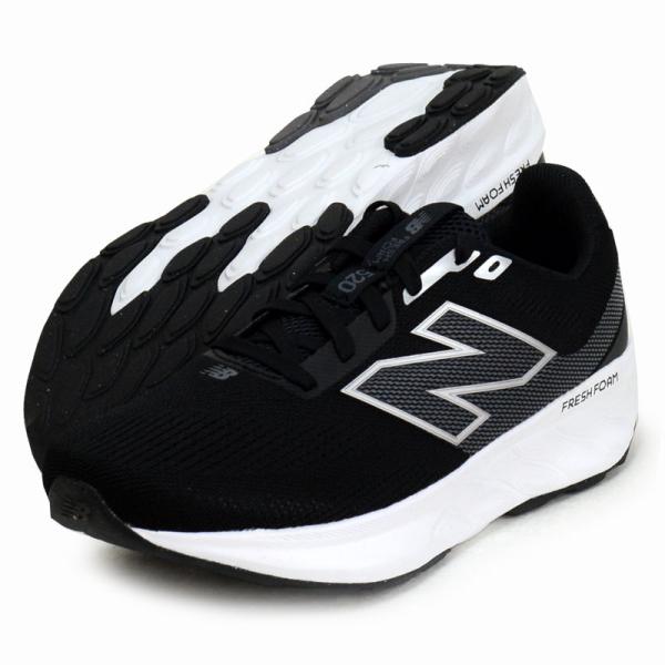 newbalance FF 520 V9ジョギング、ウォーキング、ジムなどマルチなシーンで活躍する「FRESH FOAM 520 V9」が登場。足圧分布のデータから、かかと部にはクッション性を、前足部には安定性を配置した厚めのFRESH F...