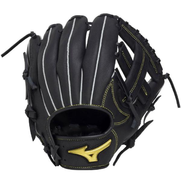 MIZUNO ジュニア軟式用 Mz Softerオールラウンド用サイズS柔らかくすぐに使えるグラブ！■カラー09：ブラック■素材受球面：受球面／背面：天然皮革（牛革）■オールラウンド用サイズS■原産国：ベトナム製