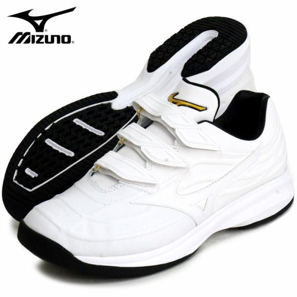 MIZUNO ウエーブ ライトレボラン プロ KLトレシューでこの軽さ。天然皮革＋MIZUNO ENERZY搭載で快適性を追求。■甲材:人工皮革・天然皮革・合成繊維■底材:合成底■質量:約275g(27.0cm片方)■サイズ:25.0〜29...