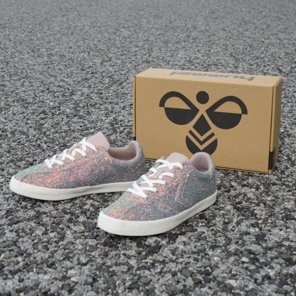 hummel　hummel DIAMANT GLITTE JR女の子向けキラキラ カジュアルシューズ ■キッズ ジュニア スニーカー■素材アッパー：PU　アウトソール：ラバー■サイズEU26(16.0cm)〜EU38(24.0cm)■カラー...