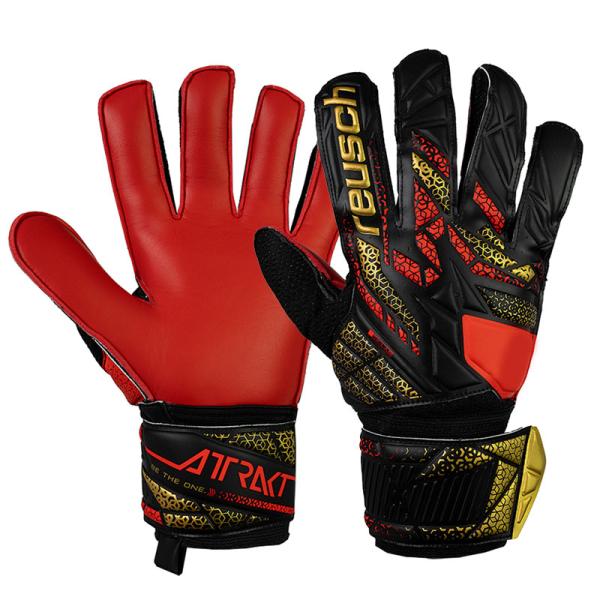 reusch アトラクト ソリッドボールとの接地面が大きく安定感がる。耐久性が高く全タイプのグラウンドに適している。耐久性に優れ、ハードグランド含め全てのグランドでの使用に適しています。■パーム:ロイシュソリッド■カット:エクスパンスカット...