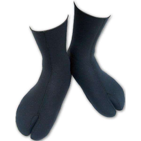 商品の説明先割れブーツのインナーとして最適！大きめに仕上げています。素材・材質1.5mm圧縮ネオプレン原産国日本カラー名:ブラック