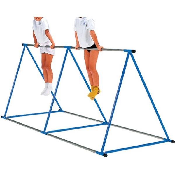 材質：直径２．７ｃｍスチール、ステンレス（横棒）サイズ：長さ２５０ｃｍ×高さ９０〜１１０ｃｍ（三段式）重量：２３ｋｇ仕様：ペグ４本/小学校低学年向/連結可能/屋外・屋内兼用原産国：日本