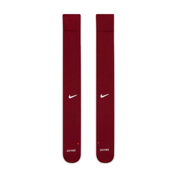 ふくらはぎのカバー性能と速乾性に優れたサポート性。ナイキ クラシック 2 ソックスは、ダイナミックなアーチと軽量のクッションを採用。プレー中にサポート性のあるフィット感と履き心地を提供します。DRI-FITテクノロジーが足をさらりと快適な状...